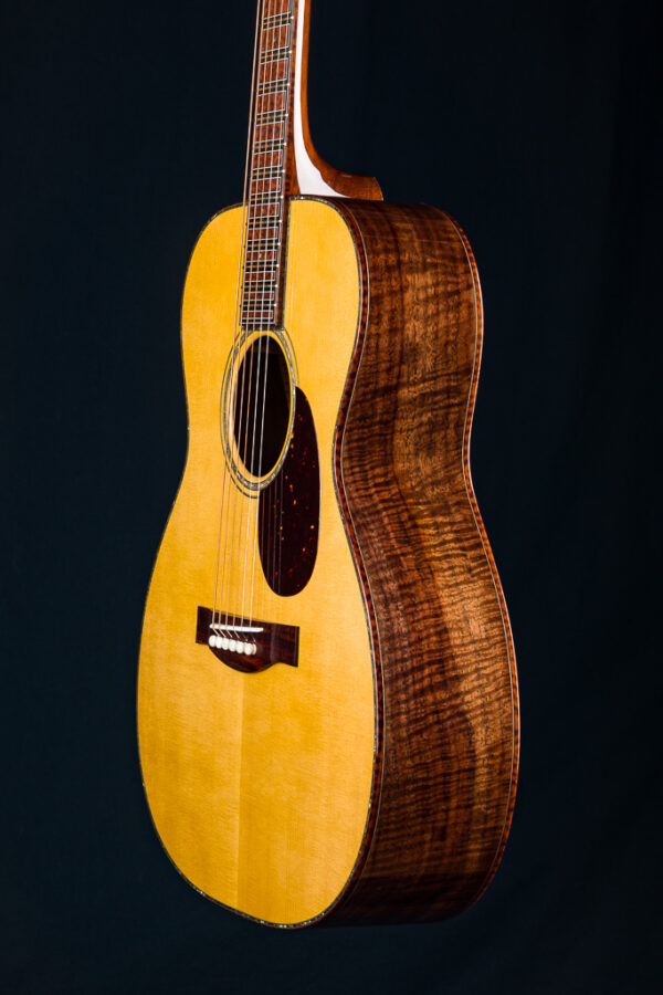 Santa Cruz OM-42 Custom Premium Figured Walnut and Old Growth ...
