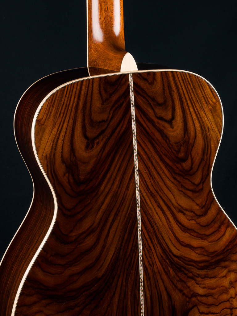 Martin 000-41 Custom Premium Adirondack Spruce and Wild Grain Indian ...