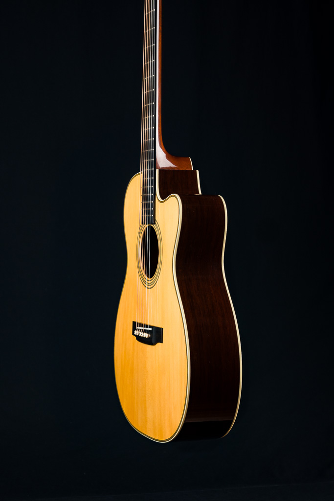 Martin OMC-28M Laurence Juber Custom Edition Madagascar Rosewood and ...