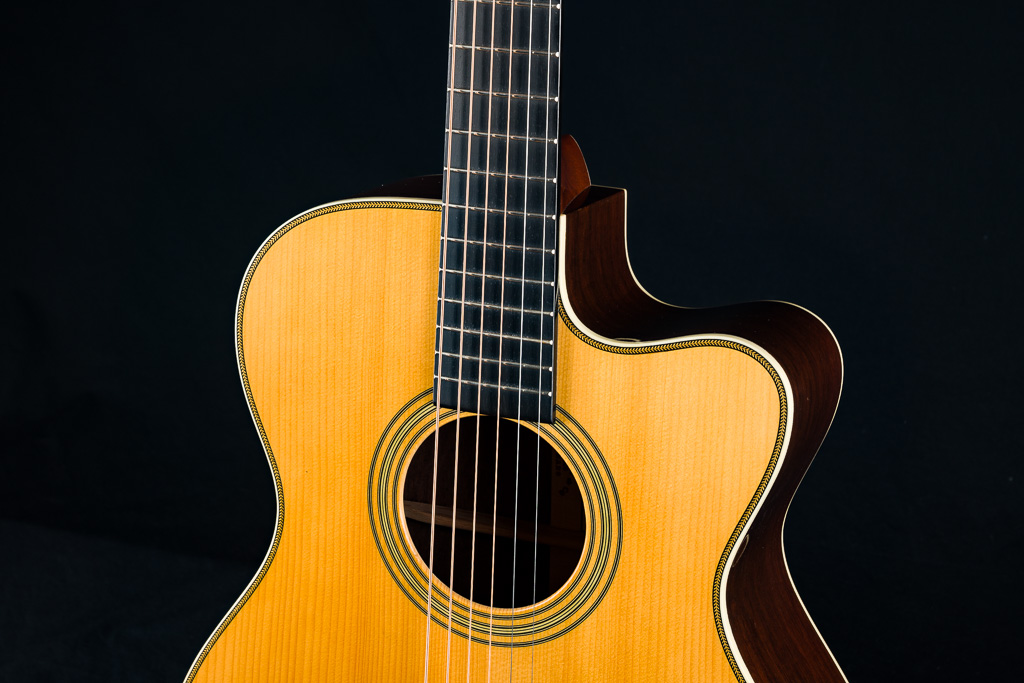 Martin OMC-28M Laurence Juber Custom Edition Madagascar Rosewood and ...
