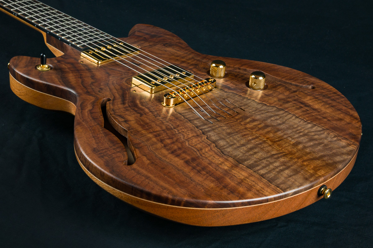 Lowden GL-J Custom Premium Figured Walnut Top Semi-Hollow Jazz Model ...