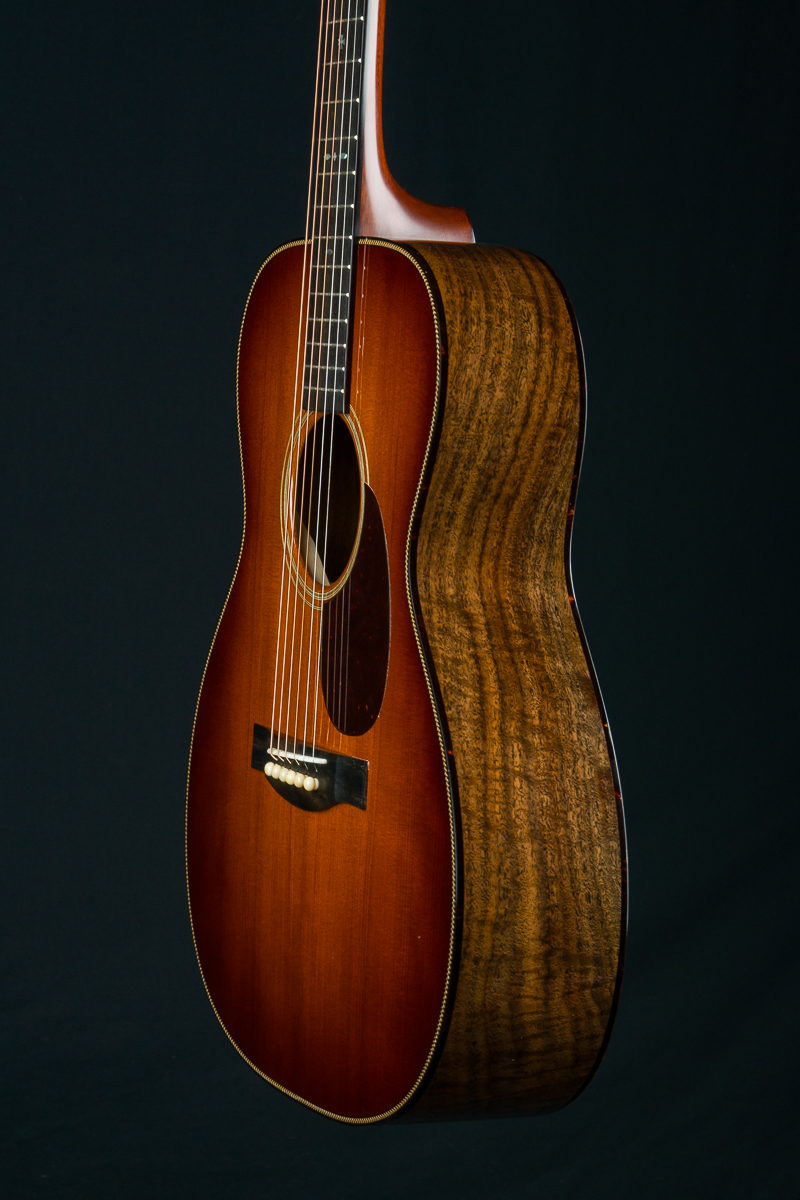 Santa Cruz OM Pre-War Figured Walnut and Redwood Sunburst Custom Used ...