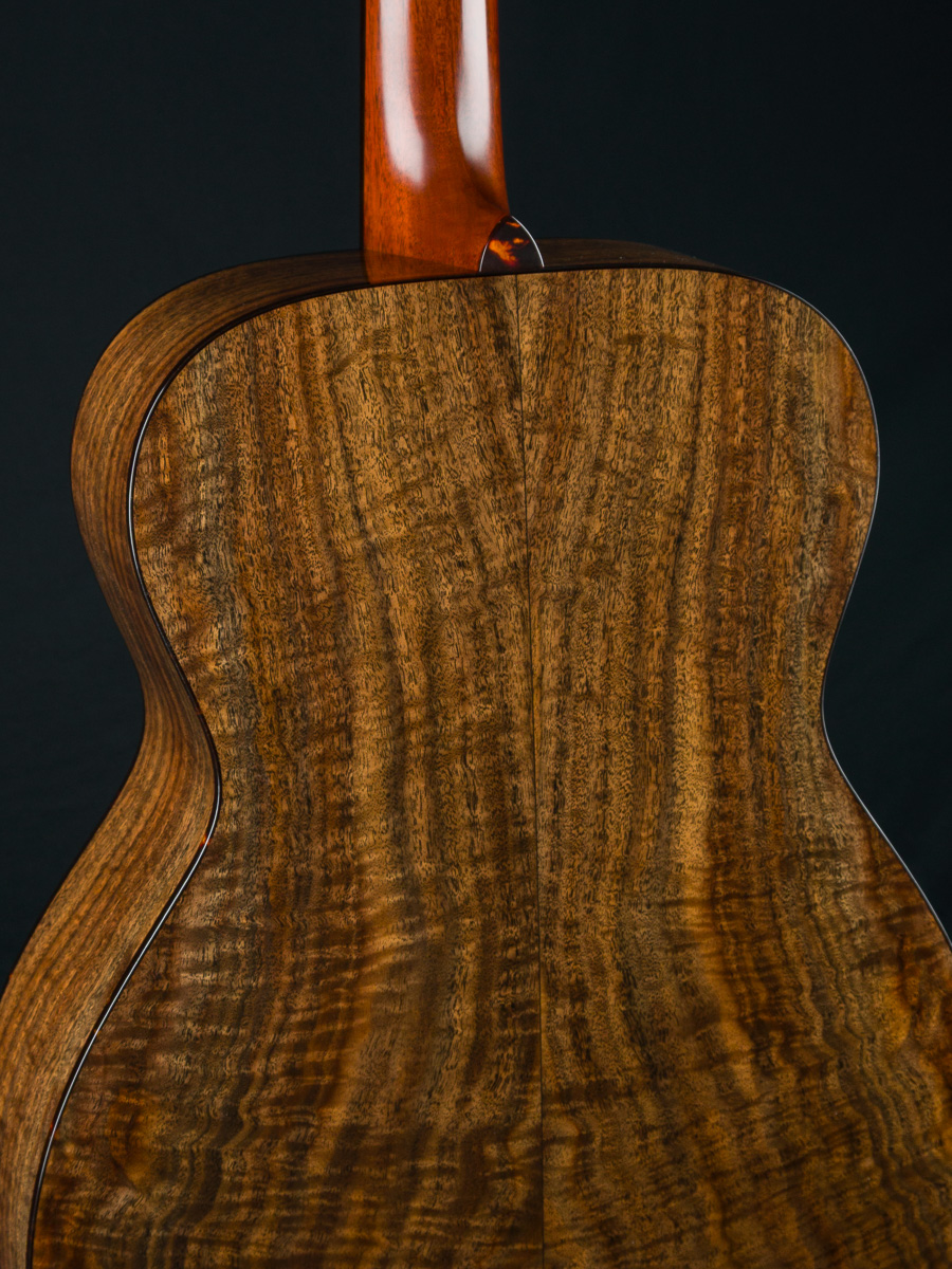 Santa Cruz OM Pre-War Figured Walnut and Redwood Sunburst Custom Used ...