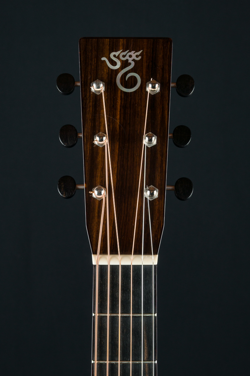 Santa Cruz OM Pre-War Figured Walnut and Redwood Sunburst Custom Used ...